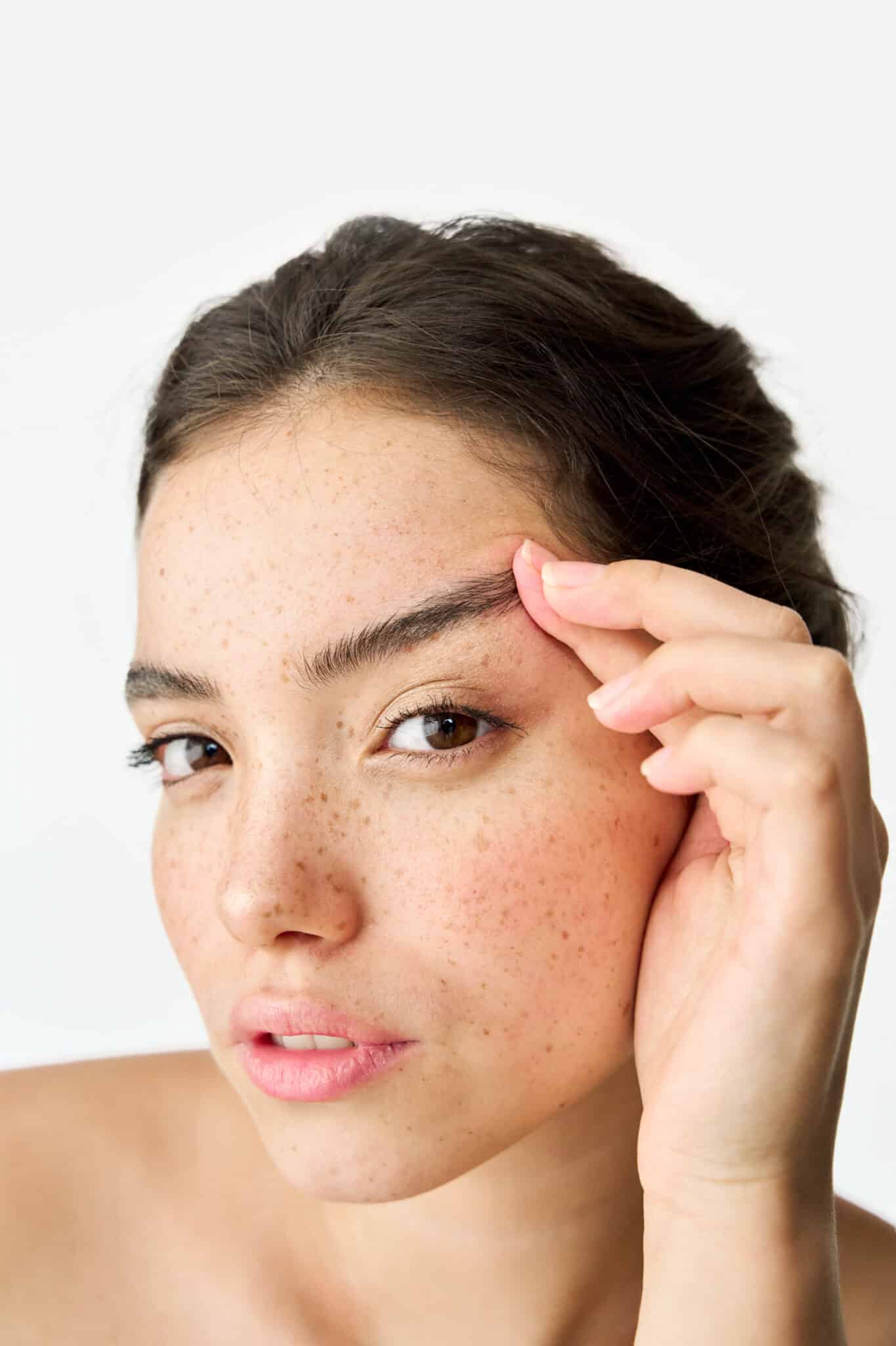 EYELID LIFT - Alo Aesthetics